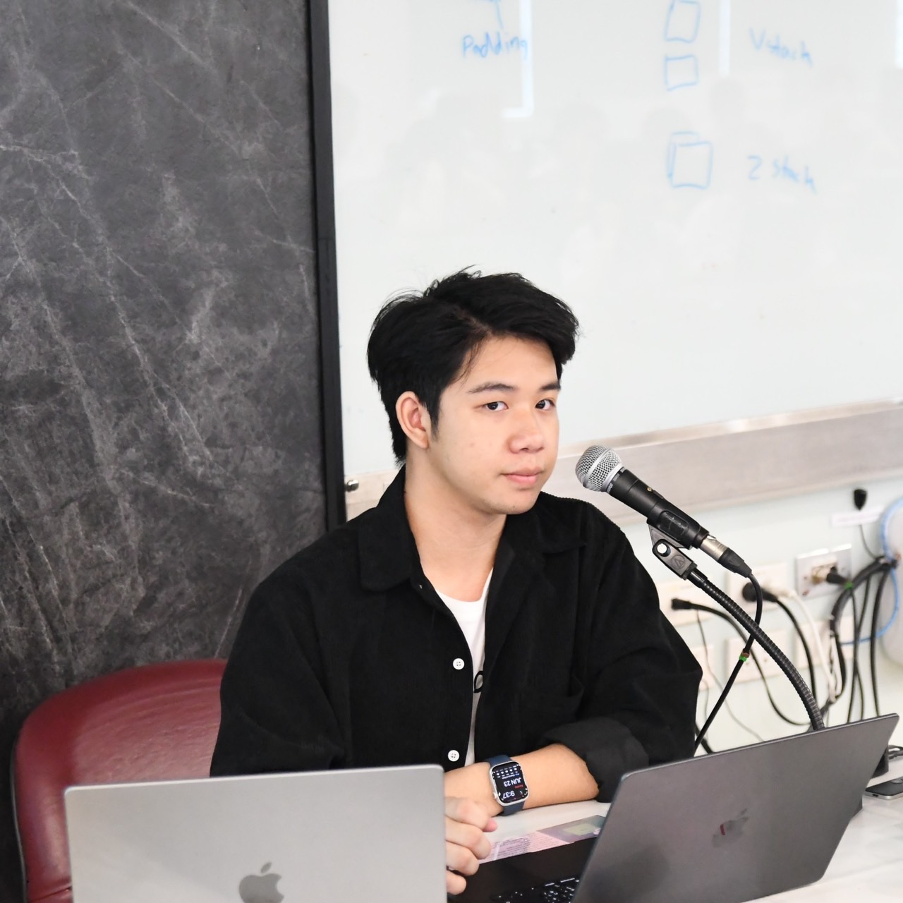 ประมวลภาพกิจกรรม iOS Developer Bootcamp ครั้งที่ 2 ภาควิชาวิศวกรรมคอมพิวเตอร์ ร่วมกับ Swift ...